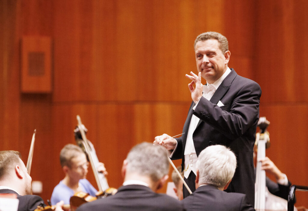Conductors | Schoenbrunn Palace Orchestra